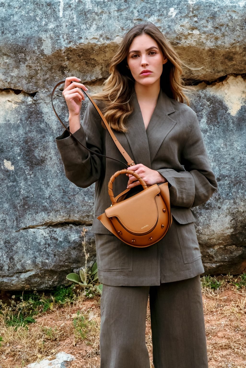 Bolso de piel Boadicea Asa Camel grano| Lauburu®